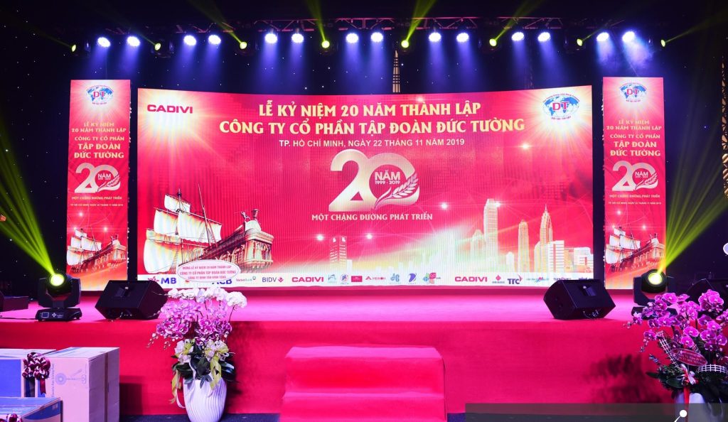 Lễ Kỷ Niệm Là Gì? Quy Trình Tổ Chức Lễ Kỷ Niệm Chuyên Nghiệp